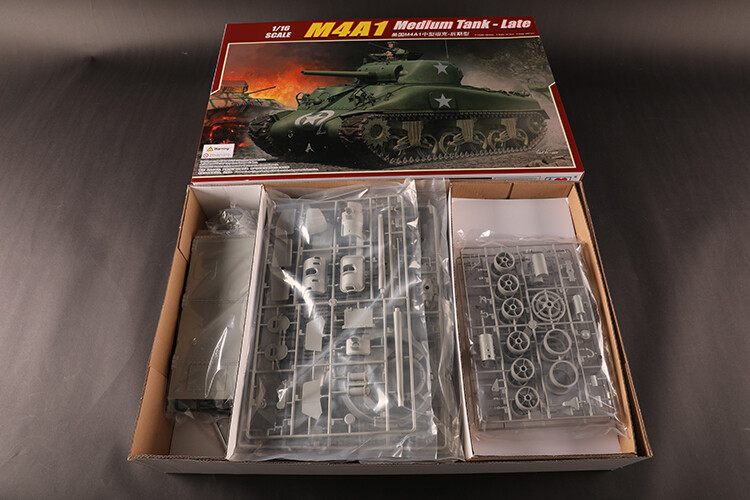 Trumpeter 61617 1:16 M4A1 Sherman Medium Tank - Late Model Kit | eBay