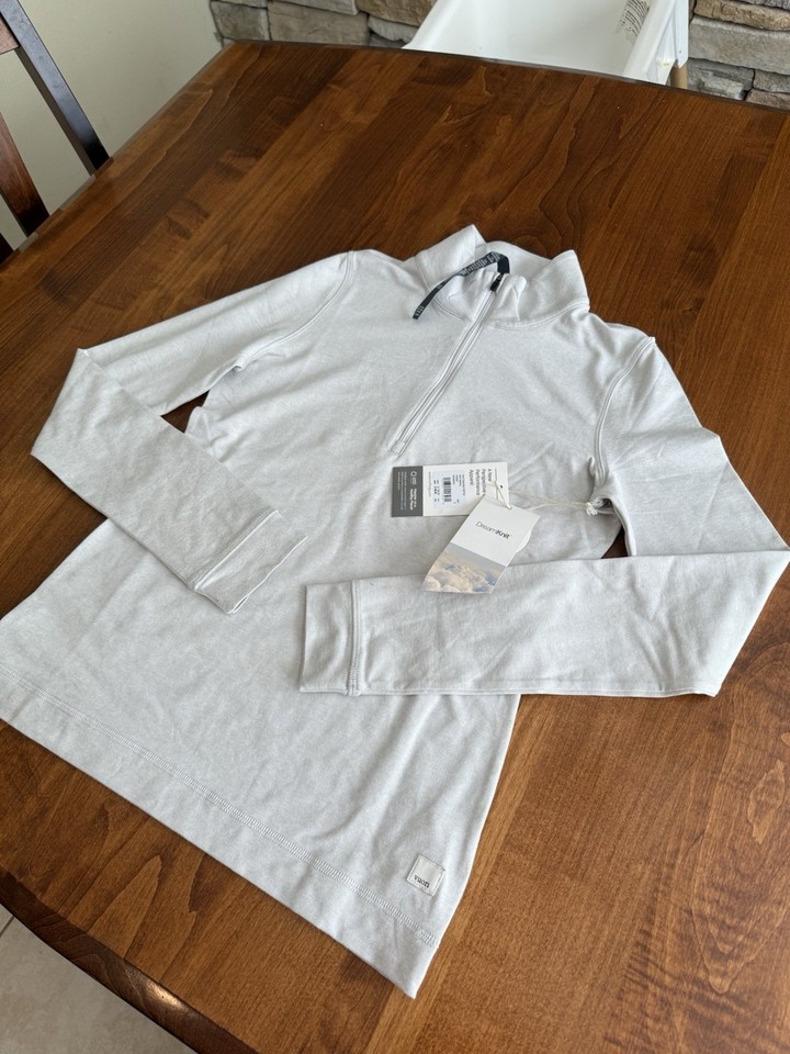 Vuori Halo Essential Half Zip Women's DreamKnit™ Pullover in Salt - Small | eBay