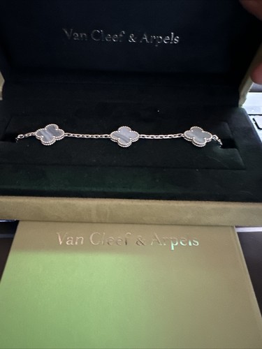 Van Cleef & Arpels 5 Motifs White Gold Chalcedony | eBay