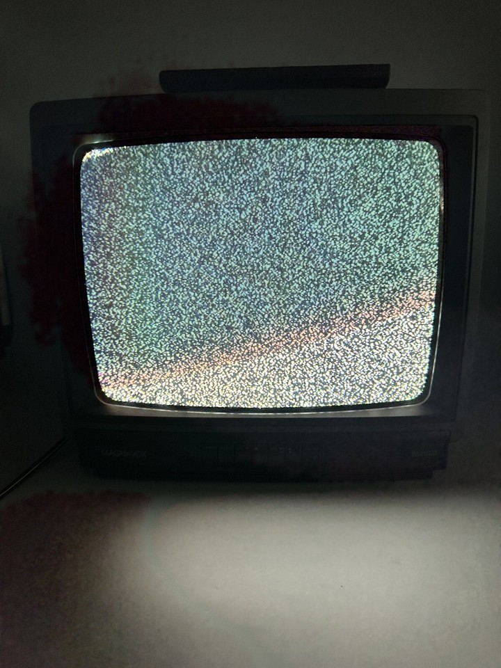 Magnavox 13" Color Portable Gaming TV CRT HD1320 C101 Tested Works - W ...