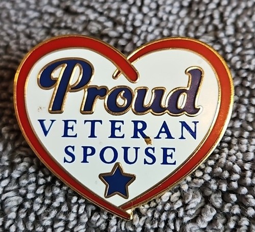 Gold Toned Enameled Lapel Hat Pinback Proud Military Spouse Heart ...