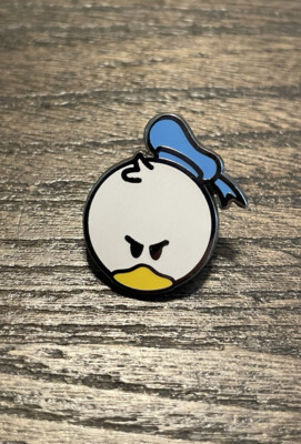 2010 Disney Trading Pin Cute Characters Face Angry Grumpy Donald Duck ...