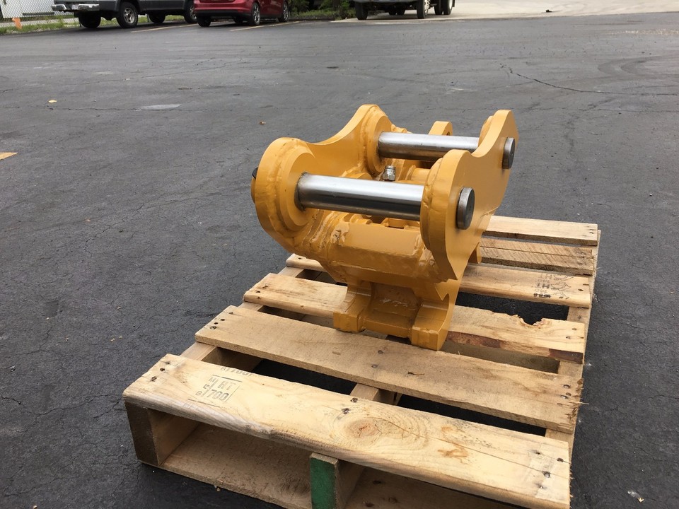 New Hydraulic Quick Coupler for Caterpillar 305CR | eBay