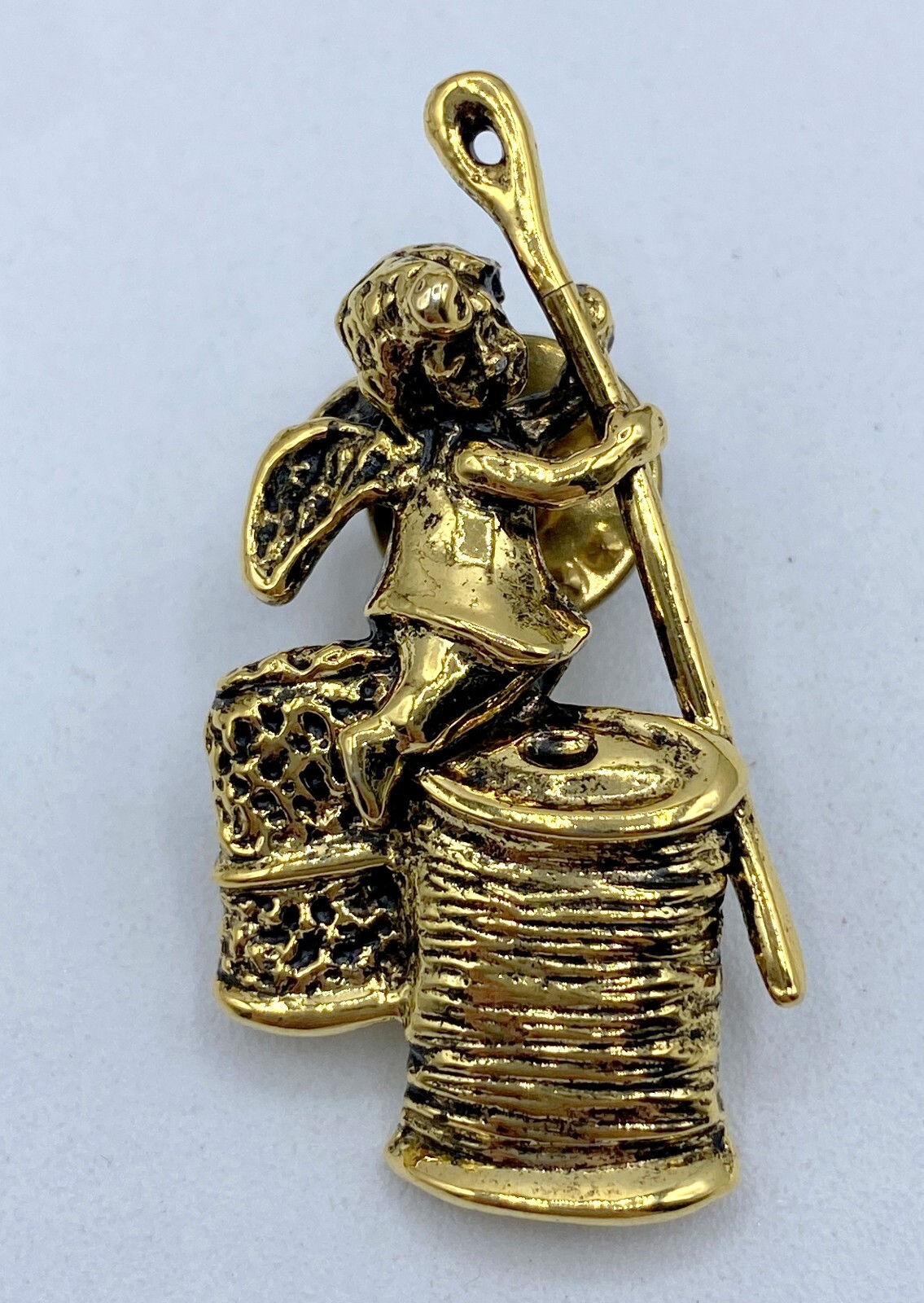 E7-1986 VINTAGE BROOCH GOLD TONE SIGNED CAMCO PIN 1.5" SEAMSTRESS ...