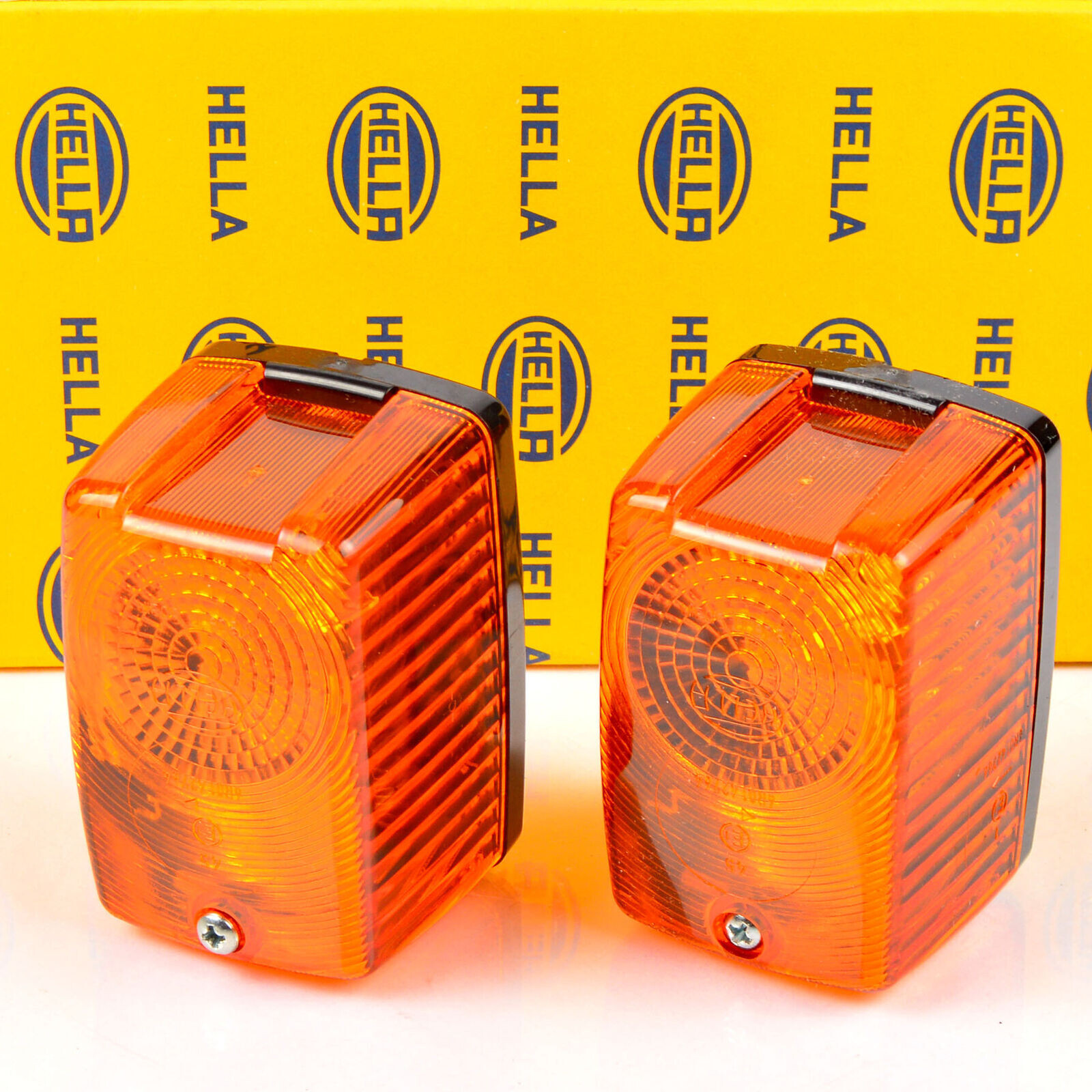 2x HELLA flashing light + 12V P21W front for DAF IVECO TRACTOR VOLVO ...