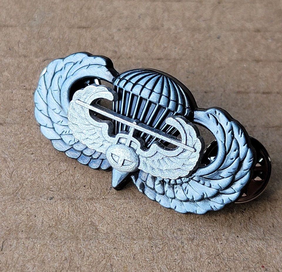 Jump Wing Air Assault Airborne Badge Military Army Parachute Pin Medal ...