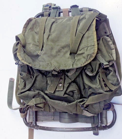 ORIGINAL DATED (U.S. 69) US ARMY LIGHTWEIGHT RUCKSACK FRAME + ALICE ...