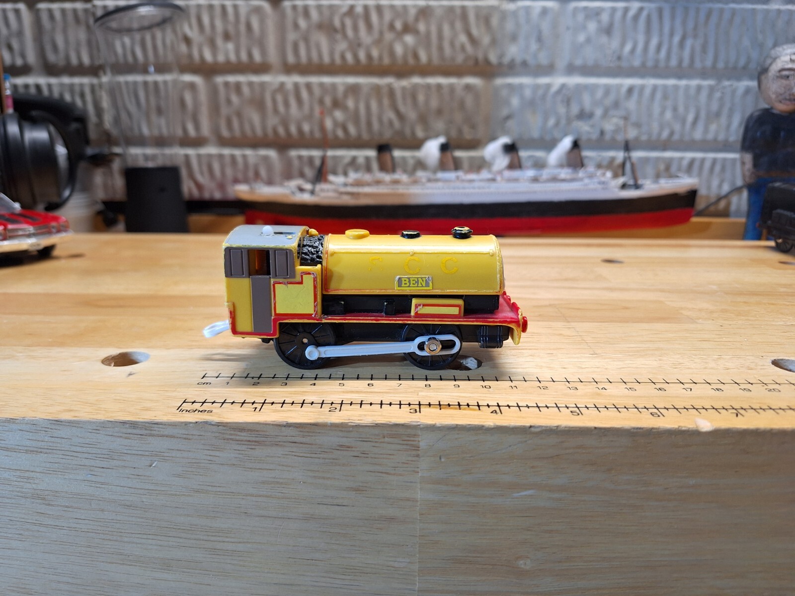 THOMAS AND FRIENDS TRACKMASTER BEN TRAIN 1999 TOMY -BB | eBay