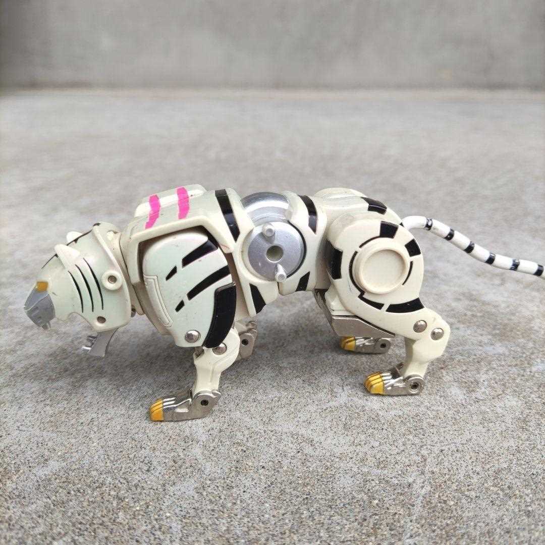 Power Rangers Wild Force Tiger Zord