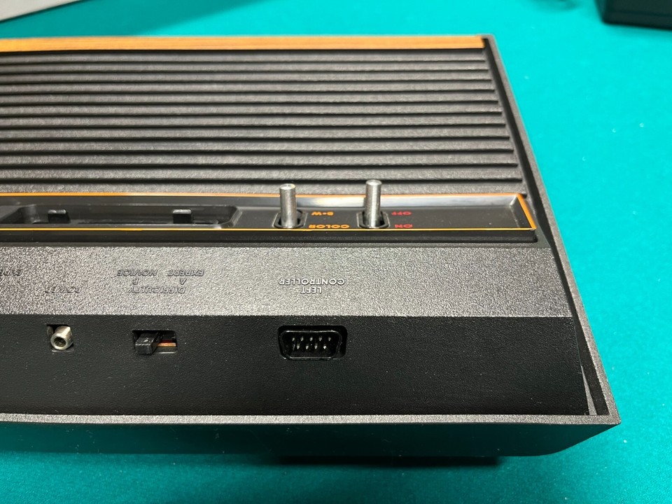 NEW 1981 Atari 2600 VCS Console System Complete Package in Original ...