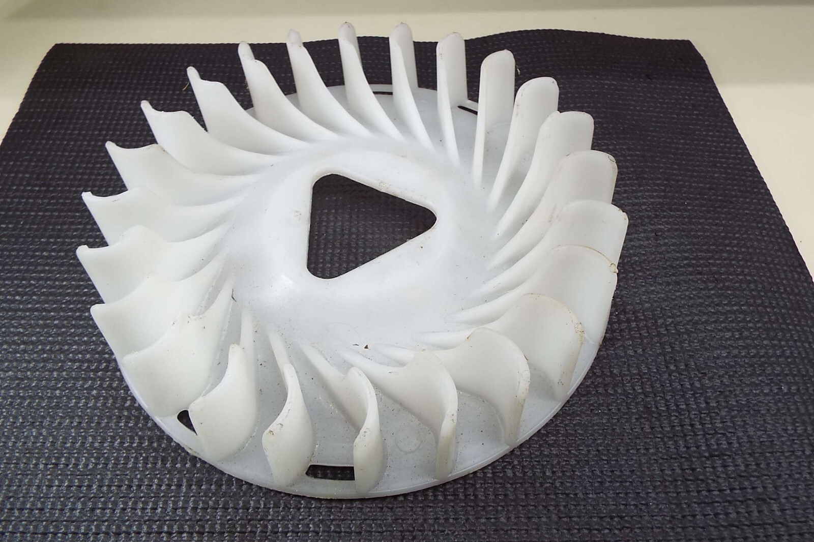 HONDA+OEM+19610-Z5T-000ZA+ENGINE+FAN+COVER+SHROUD+POWERRED+GX390+GX340 ...