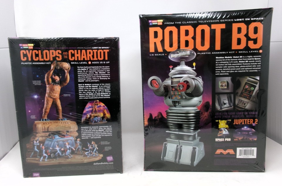 Set of 2 kits Lost in Space- Moebius Robot B9 & Doll & Hobby Cyclops ...