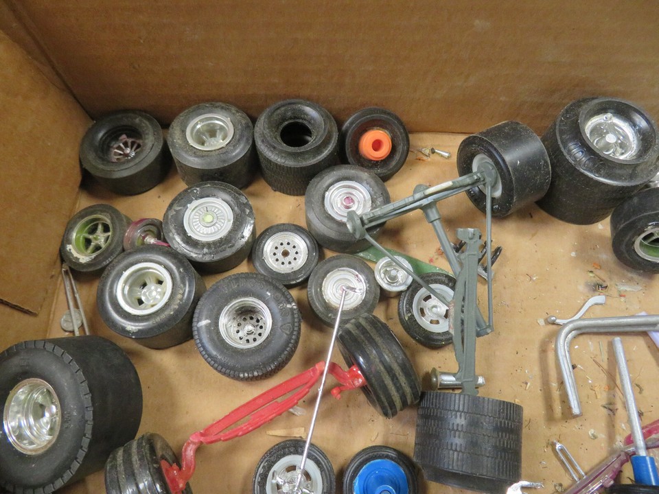 Vintage Lot Plastic Model Car Part Collection Junkyard 1:24 1:25 | eBay