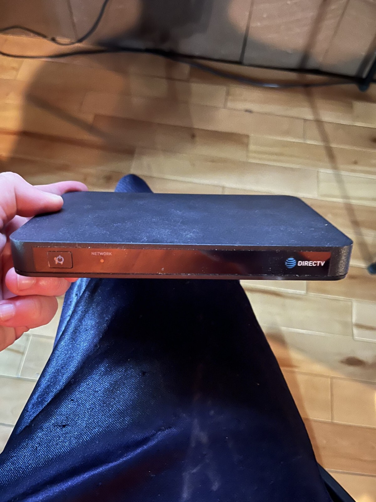 DirectTV Wireless Gini Mini and Receiver Model# HS17-500 | eBay