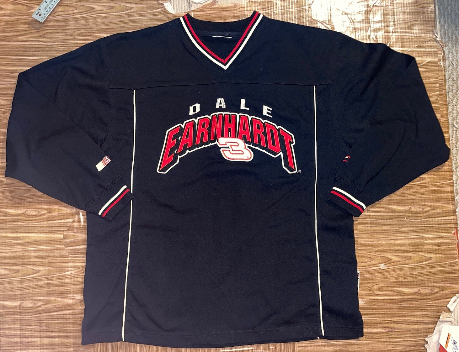 VINTAGE CHASE DALE EARNHARDT Black NASCAR RACING SWEA… - Gem
