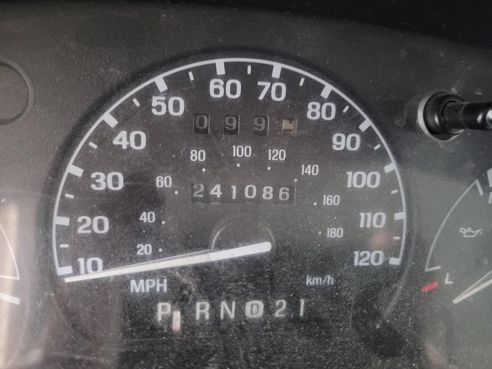 1998-2010 FORD RANGER Rear Axle Assembly, 7.5" ring gear, 9" brakes, 4. ...