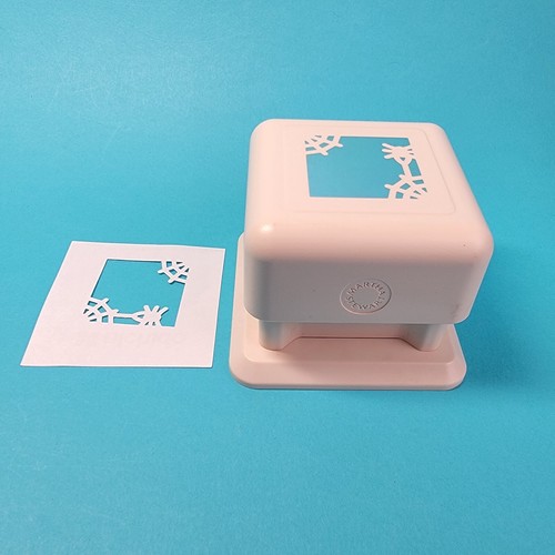 Martha Stewart Spider Web Punch All Over the Page Halloween Border Edge ...