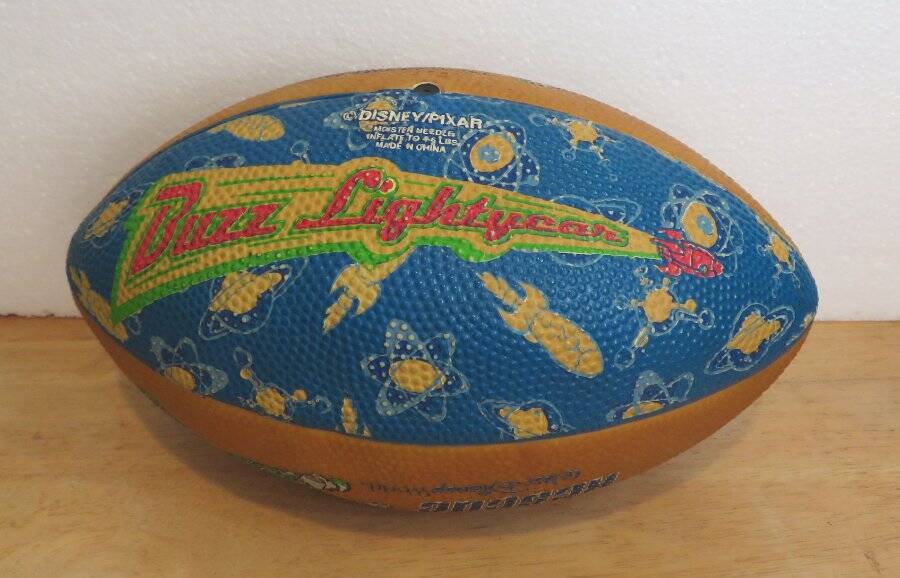 Child Size 10" BUZZ LIGHTYEAR Toy Story FOOTBALL Plastic WDW Pixar Ball ...