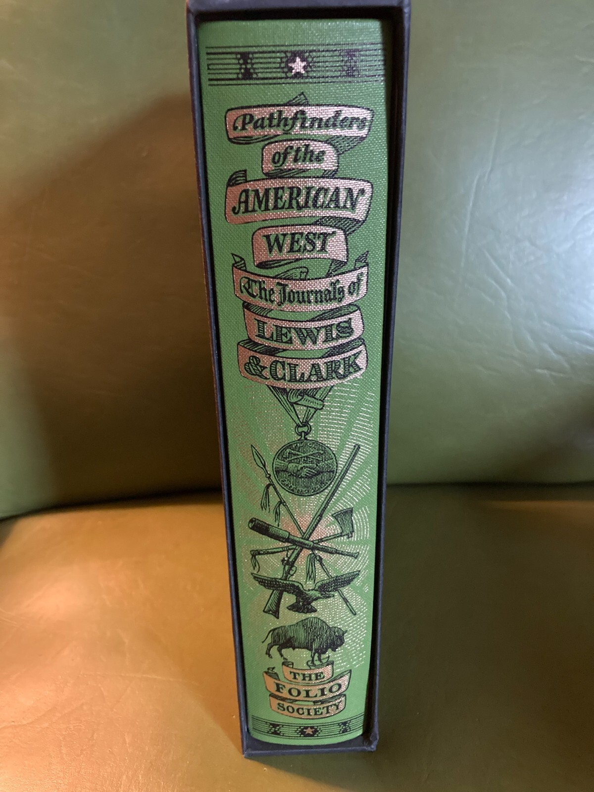 PATHFINDERS OF THE AMERICAN WEST The Journals of Lewis & Clark Folio ...