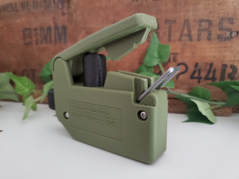 DUMMY M18 Claymore Mine M57 "Clacker" Firing Device - Prop Display ...