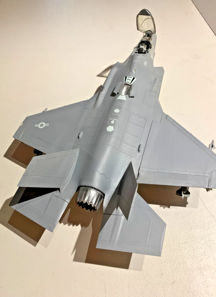 BUILT - 1/32 F-35 Lightning II USAF (Full Weapon Load = "Beast Mode ...