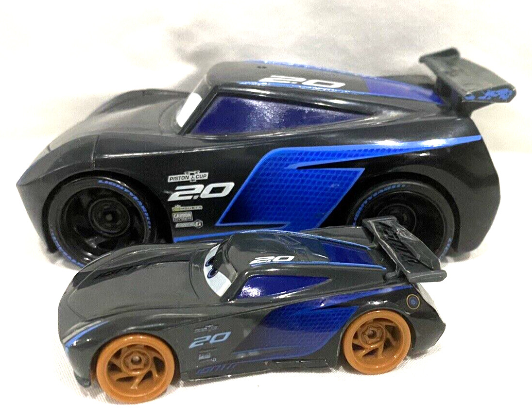 DISNEY PIXAR CARS 3 JACKSON STORM #20 SEMI TRUCK HAULER MATTEL 2017