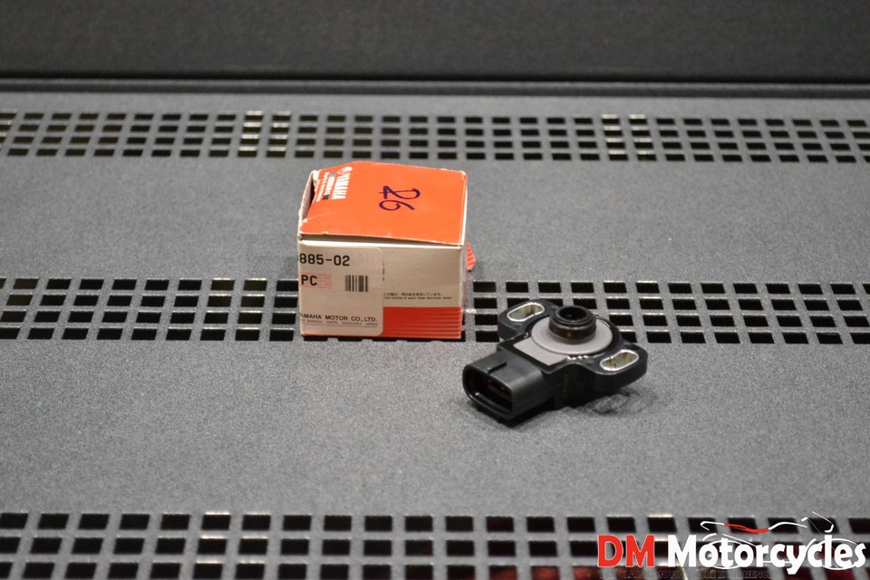 YAMAHA GENUINE NEW FZ1 FZ6 YZF R1 THROTTLE POSITION SENSOR PN 5FL-85885 ...