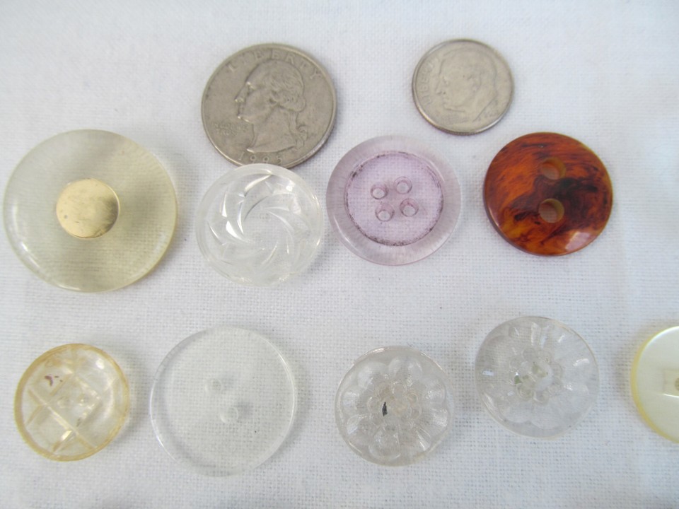Vintage Buttons Assorted Sizes Old Transparent Some Glass Lot of 65 H4 ...