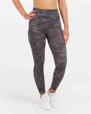* NWT Spanx Look At Me Now Seamless Leggings Camo Pattern Womens Size ...