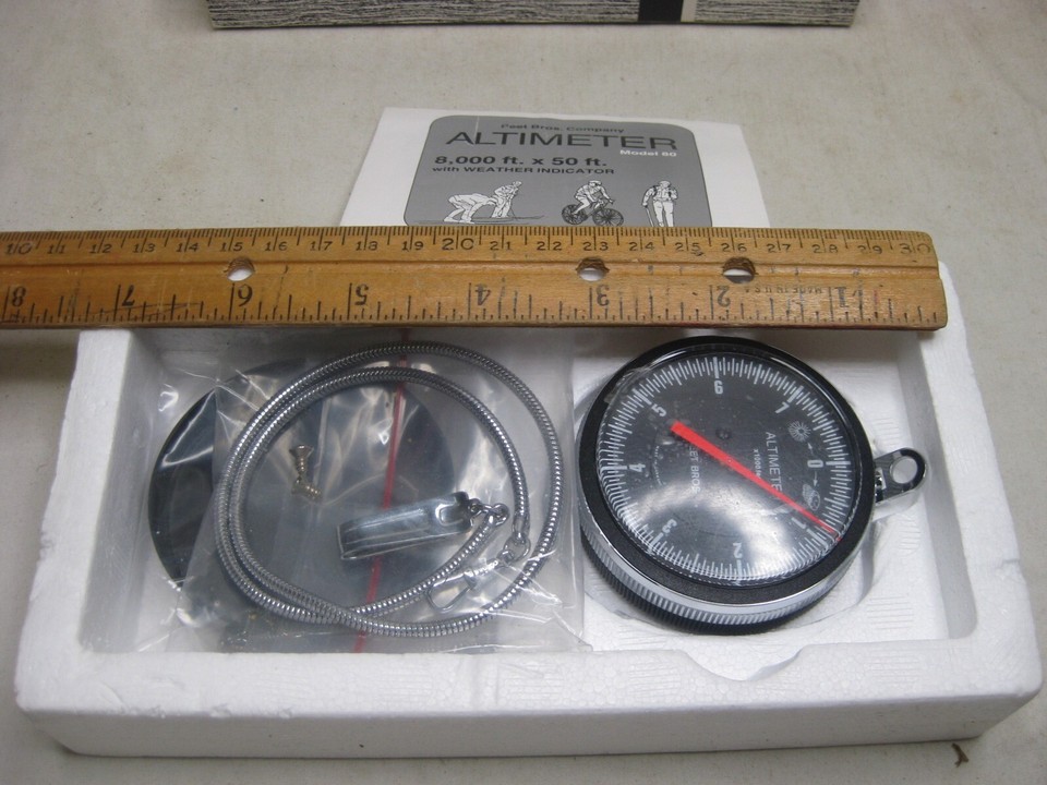 vintage Peet Bros. Company ALTIMETER 8000 ft. x 50 w/ weather indicator ...