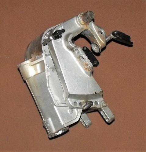 Honda 30 HP 4 Stroke Swivel Case Assembly PN 50201-ZW2-F30ZA Fits 2001 ...