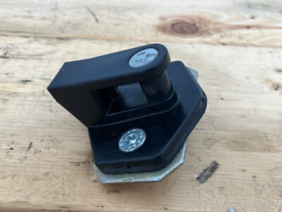 98-03 BMW 5 SERIES E39 525i 530i DOOR LATCH STRIKER 8176350 OEM | eBay