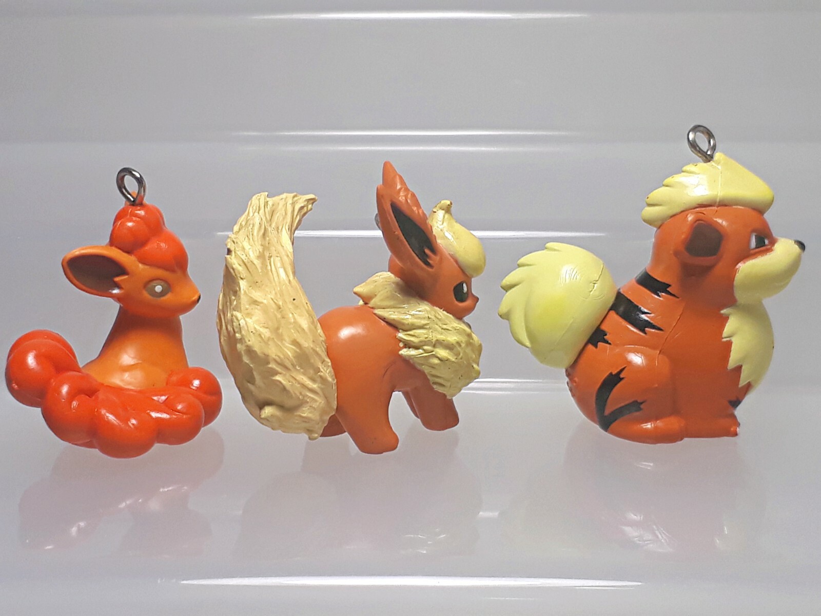 Vulpix Flareon Growlithe Pokemon Figure Furuta Mascot Keychain Swing 1. ...