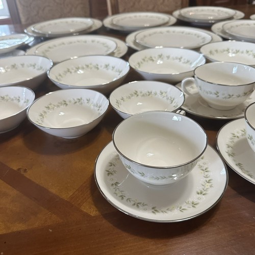 Vintage Mid Century Noritake Ivory Cornelia Japan Floral China Service ...