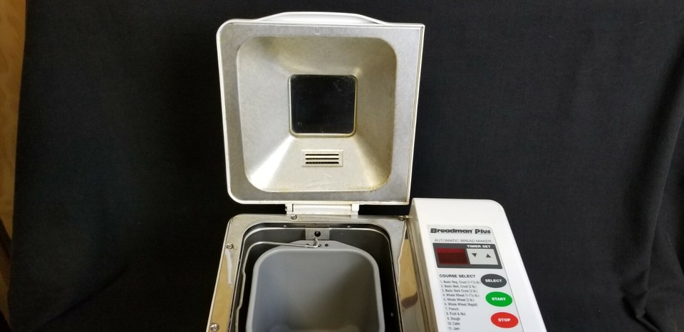 Breadman Plus Bread Maker Model TR 700 | eBay