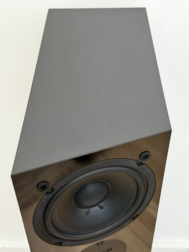 Tested - Excellent Condition - NHT model 2.5 Speakers | eBay