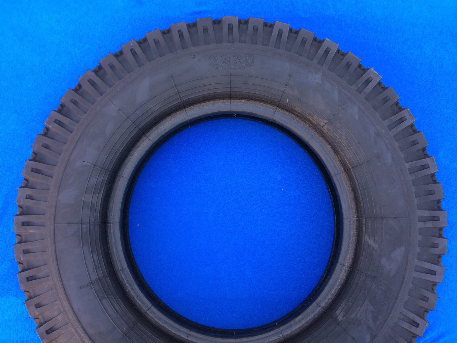 Multicar M22 M24 M25 Reifen 23x5 8PR L28 Schlauch Heidenau IFA Germany ...