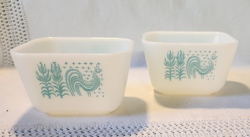 PAIR Vintage Pyrex Amish Butterprint Refrigerator Dish 501 Turquoise ...