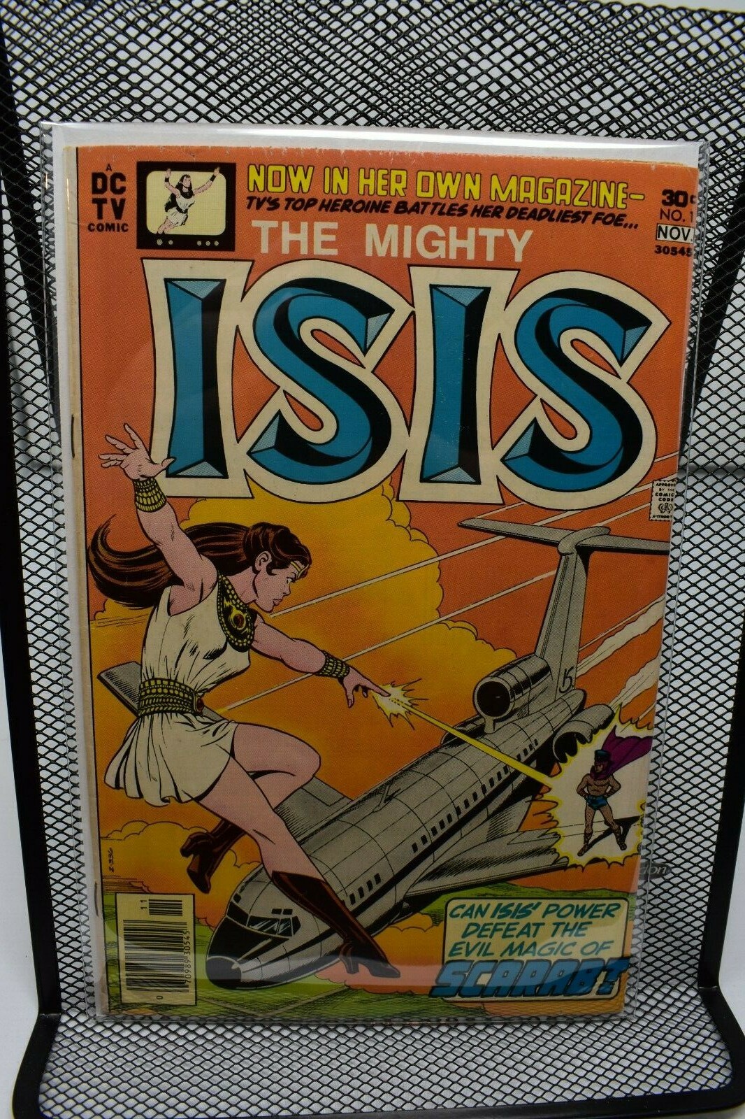 The Mighty Isis #1 DC Bronze Age Comics 1976 Denny O'Neil & Wally Wood ...