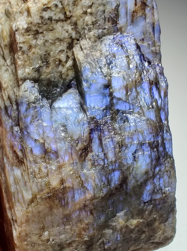 Wisconsin Moonstone, Anorthoclase. Stettin, Wisconsin. 156 grams. Video ...