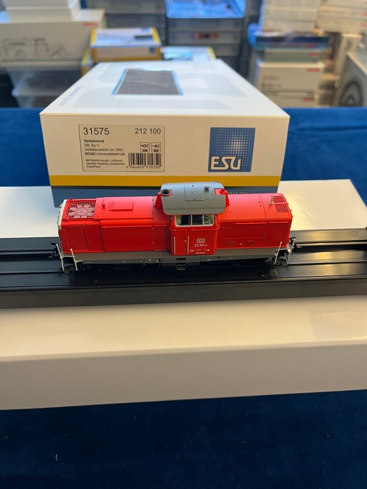 Esu HO Sound Diesellokomotive BR 212 100 -Esu Nr.:31575 OVP TOP | eBay