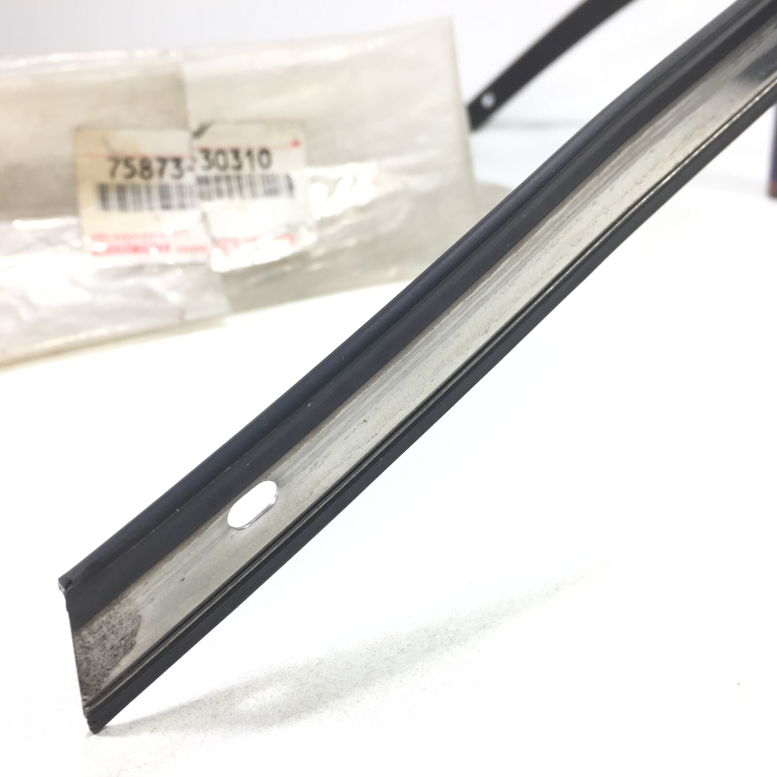 Moulding Rear Fender Wheel Opening RH Toyota Crown Majesta GS171 JZS171 ...