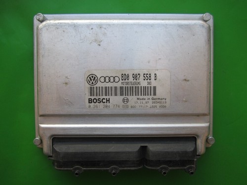ECU Engine Control Unit Audi A4 1.8 8D0907558B 0261204774 M3.8.2 ADR ...