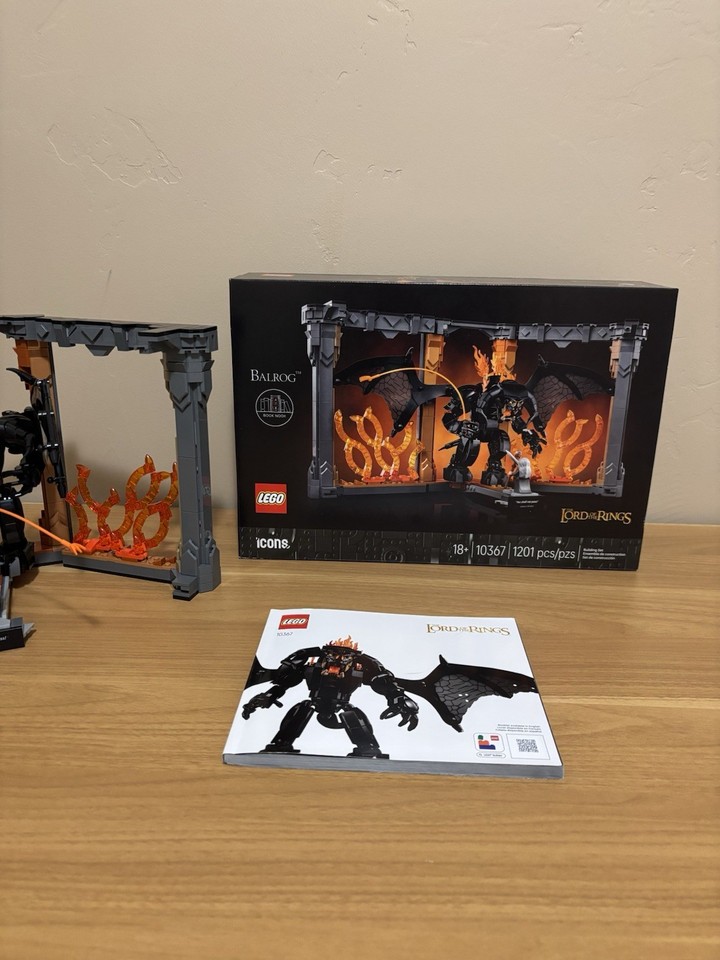 LEGO 10367 The Lord of the Rings: Balrog Book Nook Building Set | eBay