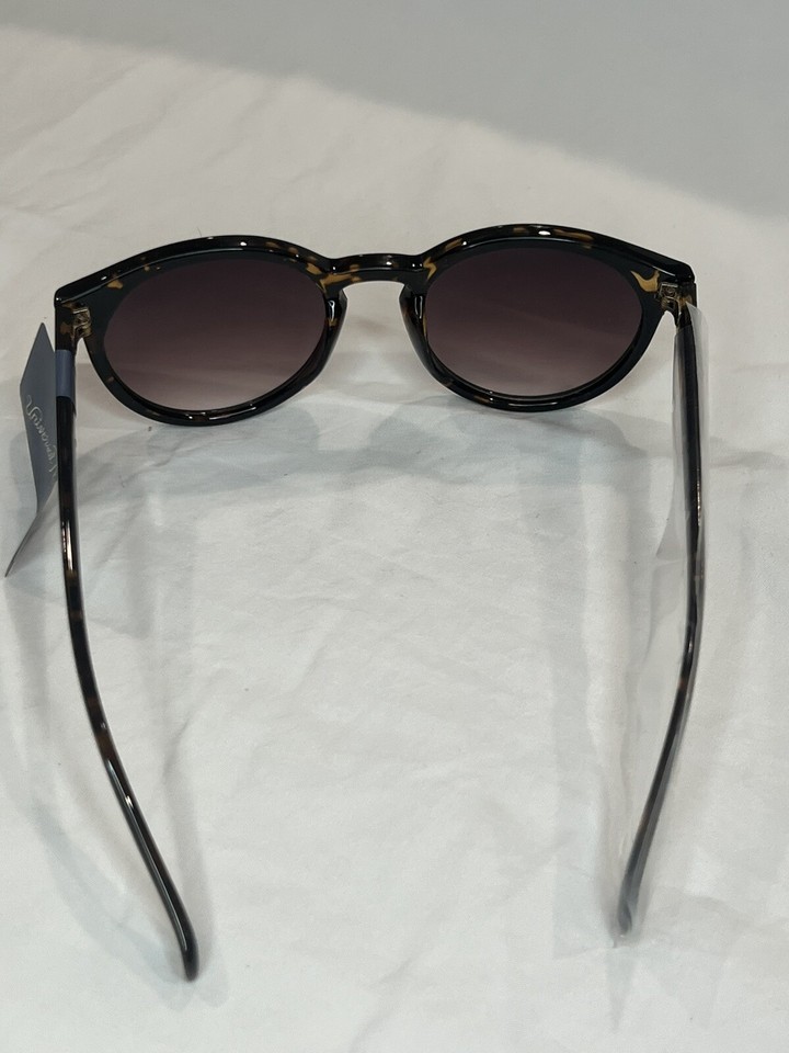 Women’s Tortoise Shell Print Narrow Geo Round Sunglasses Universal ...