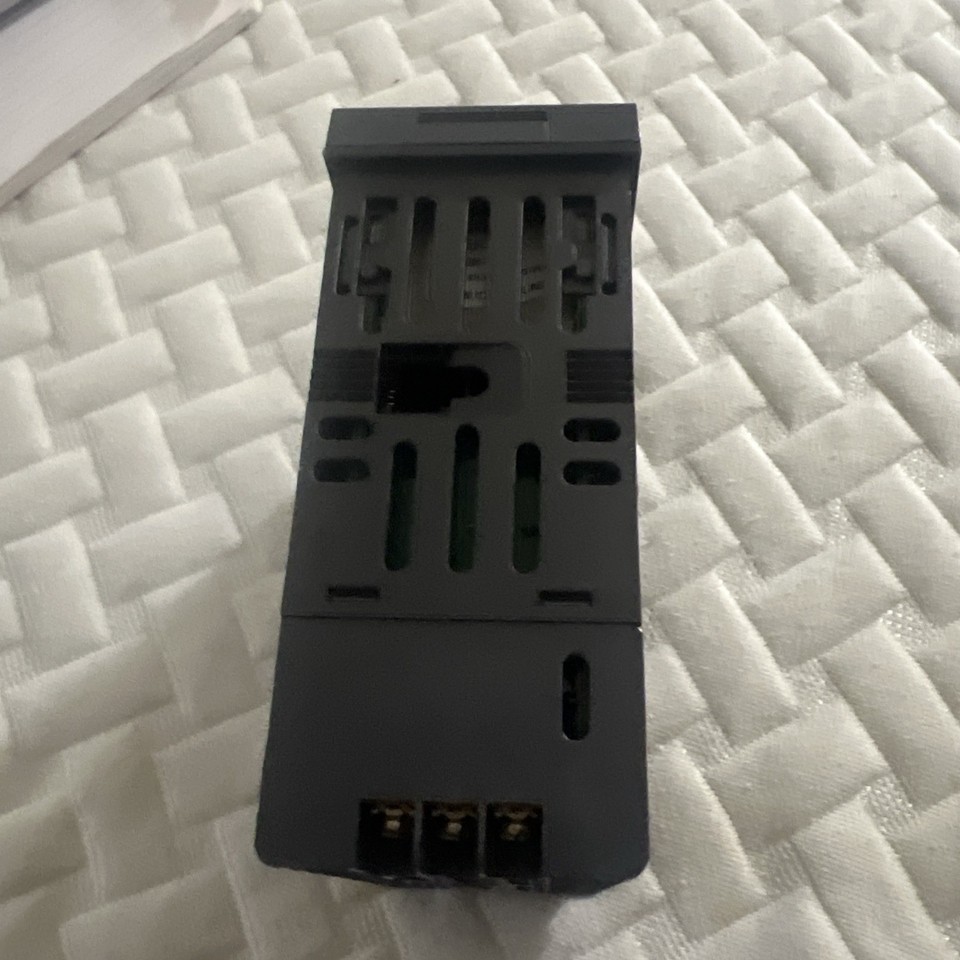 Partlow P8102 temperature controller | eBay