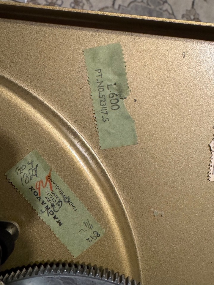 Magnavox Imperial Record Changer Record player and complete set of knobs | eBay