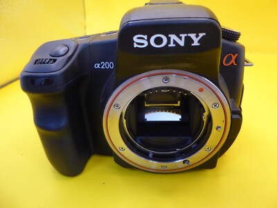 Sony Alpha A200 10.2MP Digital SLR Camera - Black (Body only) working ...