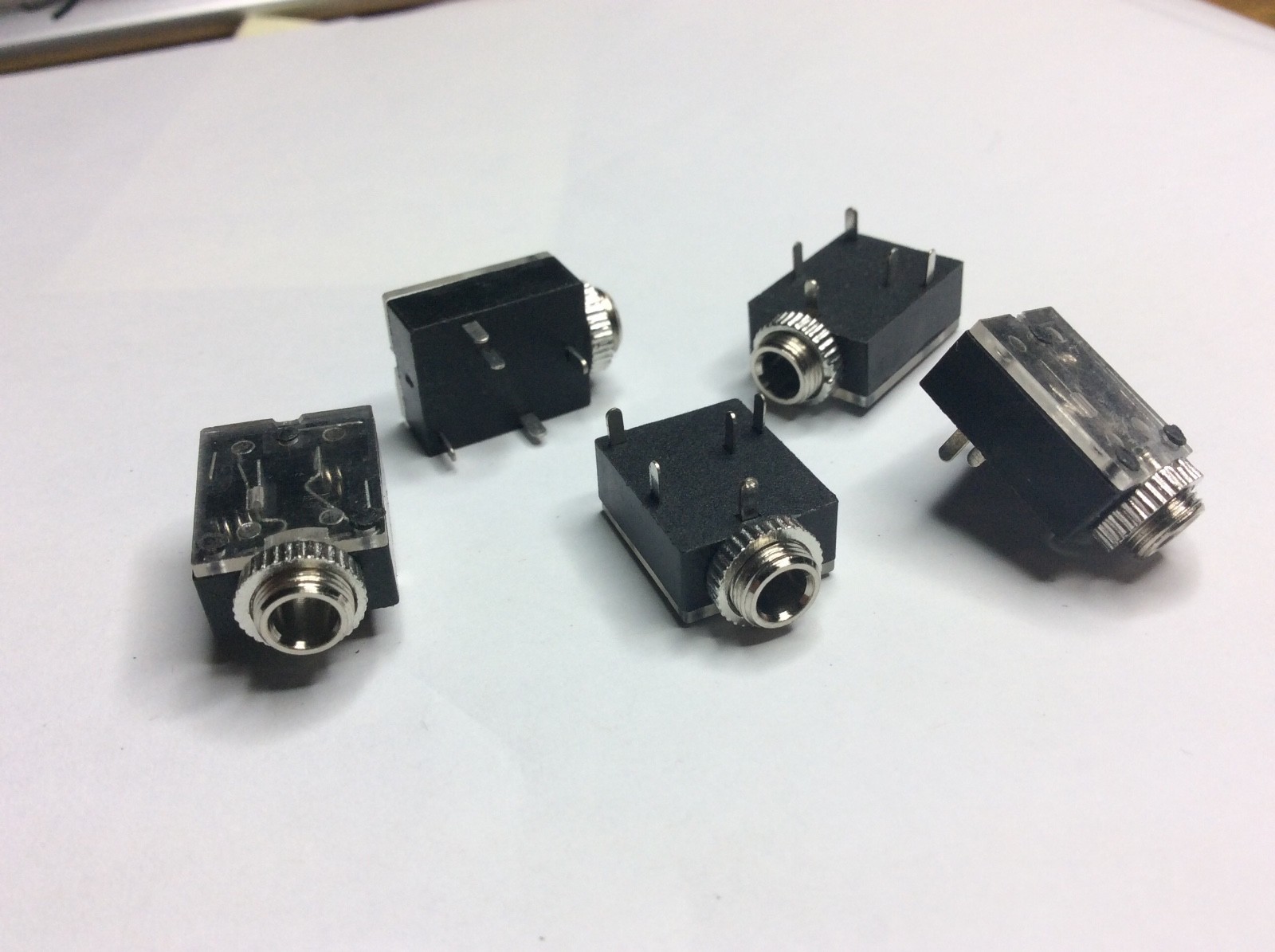 5 Pcs 3.5mm Female Stereo PCB Mount 5-Pin Audio Socket Connector | eBay
