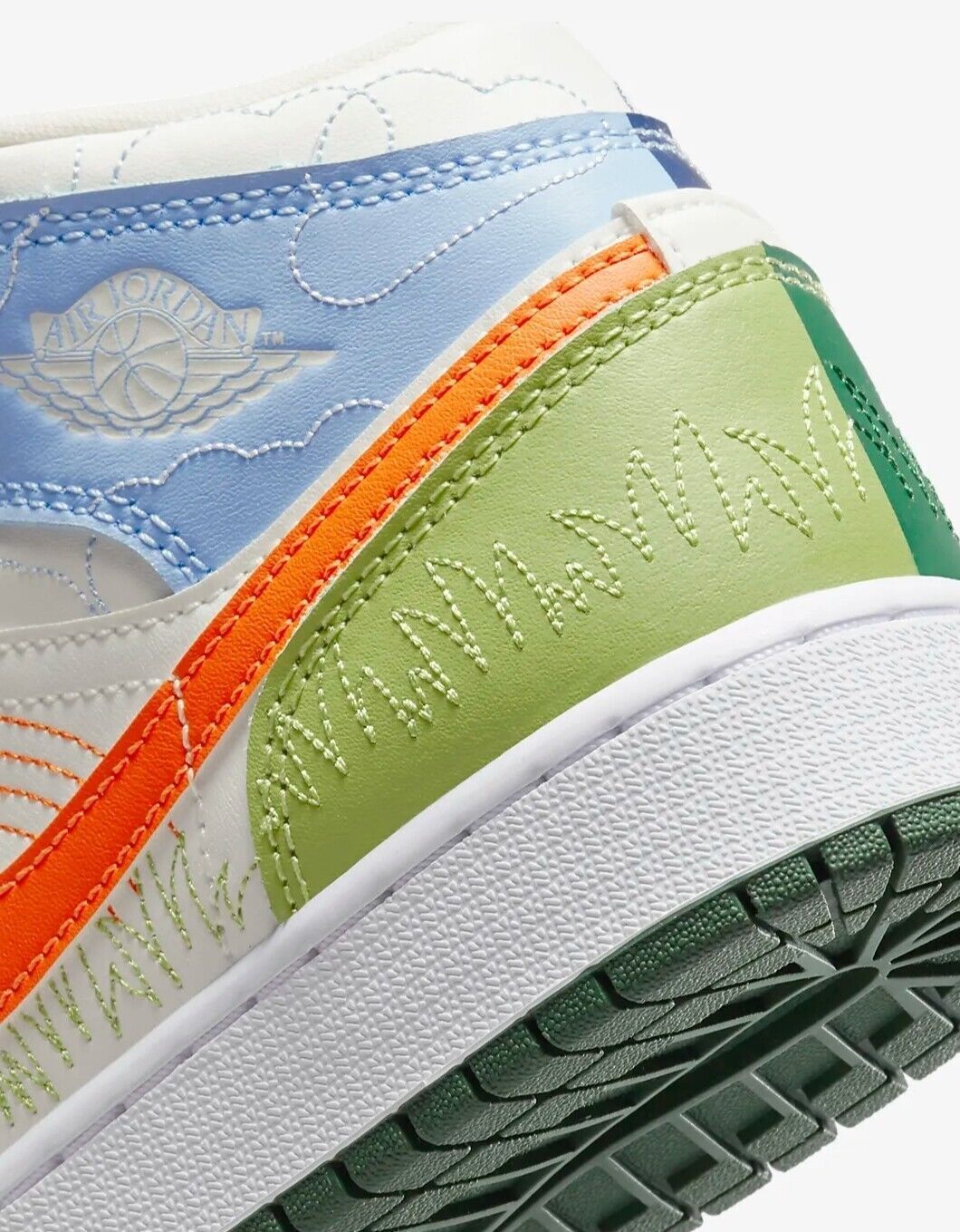 NEW Air Jordan 1 Mid SE (GS) Size 4.5Y Sail/Safety Orange DX2462-100 ...